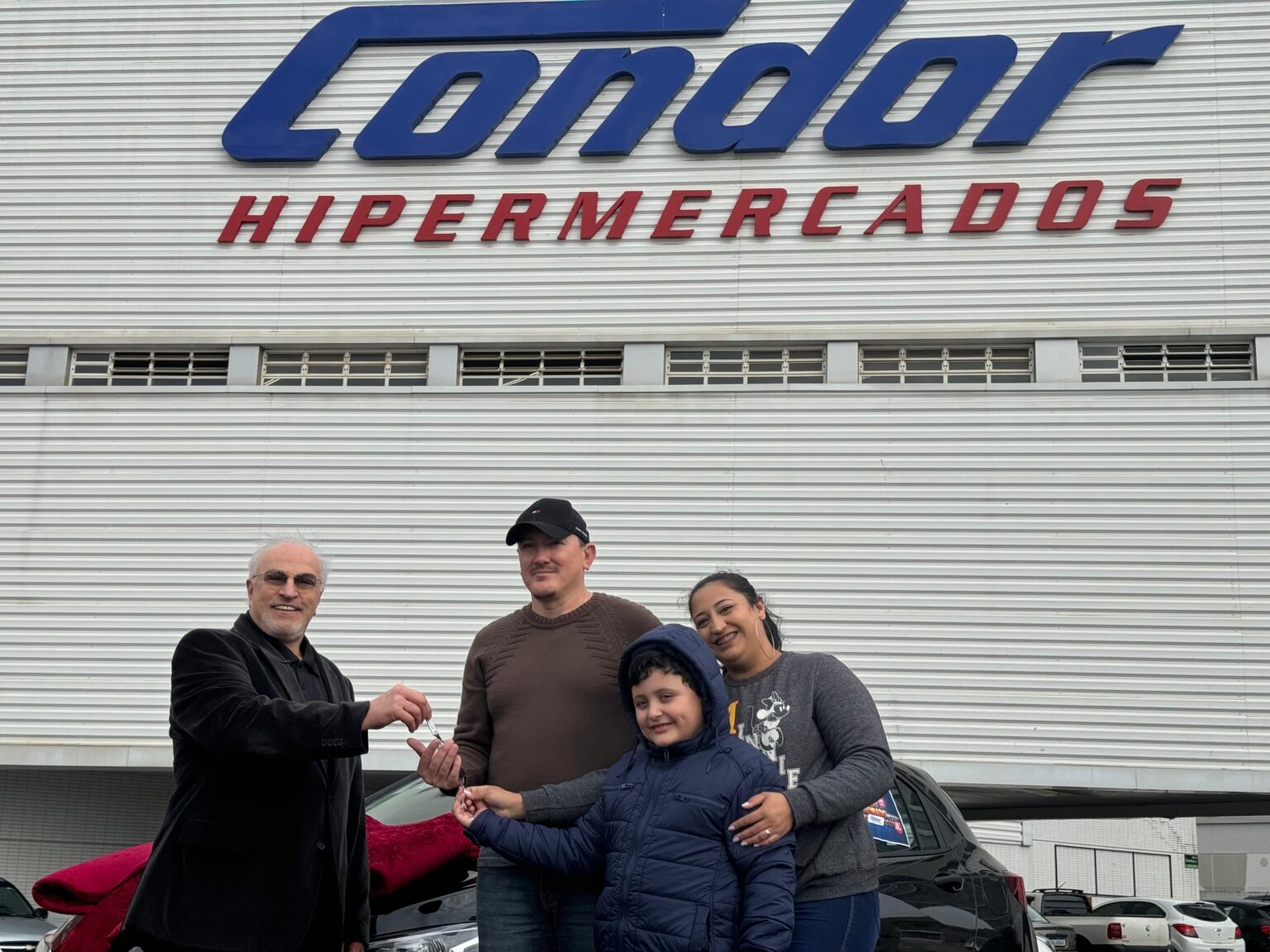 Ponta Grossa ganha segundo carro da promoção 50 Anos Premiado Condor ...