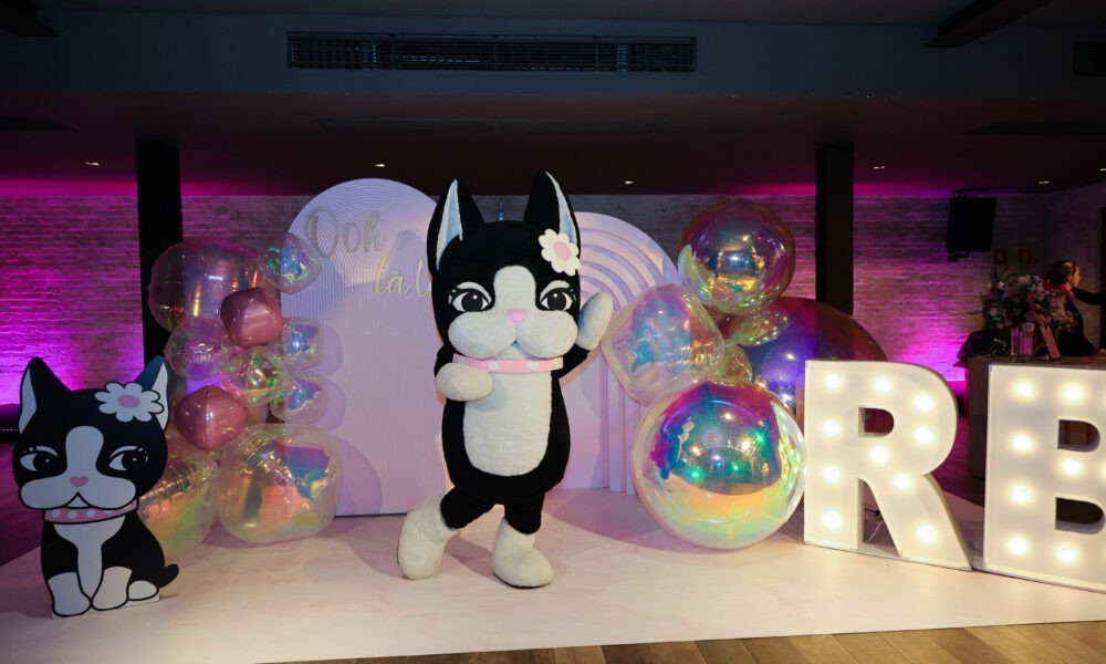 Rebecca Bonbon celebra 20 anos com crescimento e oficializa entrada ...